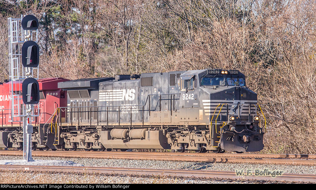 NS 9242